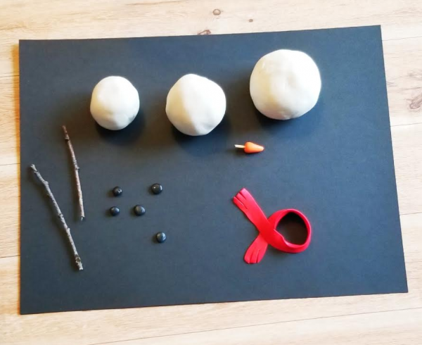 Easy Winter STEM Activity for Kids - Hands-On Teaching Ideas