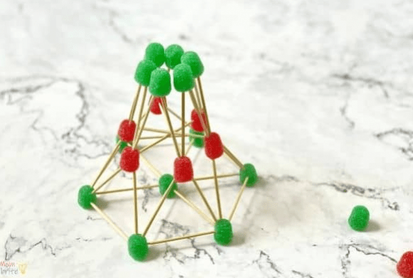 25 Christmas STEM Activities Kids Will Love