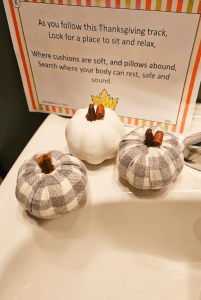 Free Printable Thanksgiving Scavenger Hunt for Kids