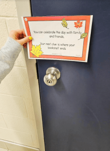 Free Thanksgiving Classroom Scavenger Hunt Clues