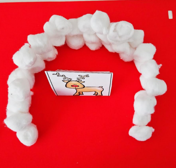 Christmas STEM Activity + Free Printable